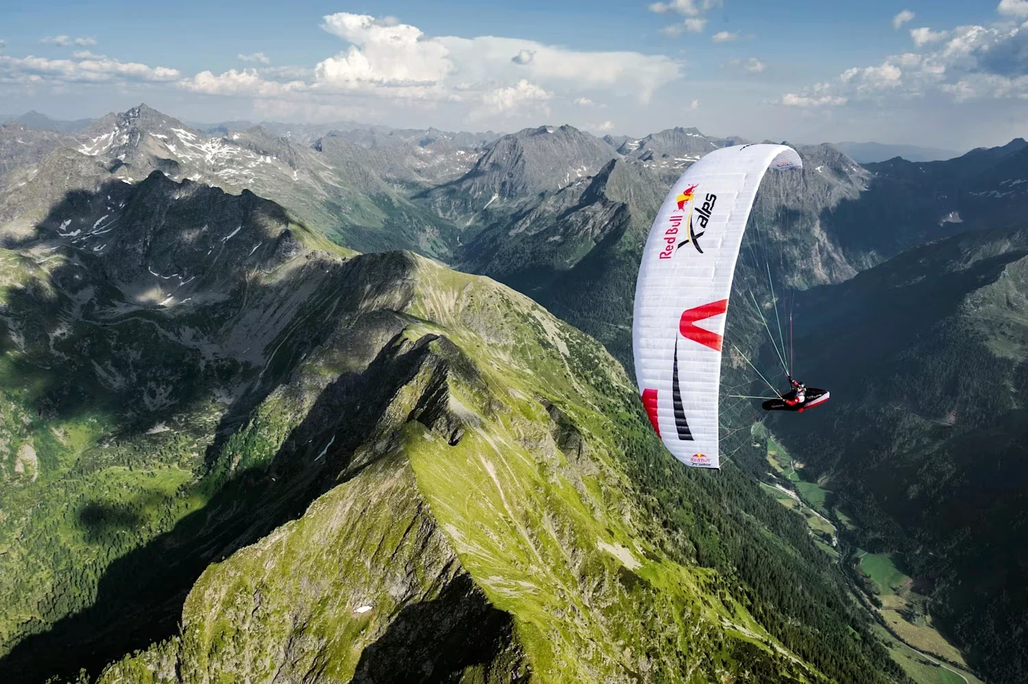 Red Bull X-Alps, the iconic paragliding race in the Alps, is back! | K...